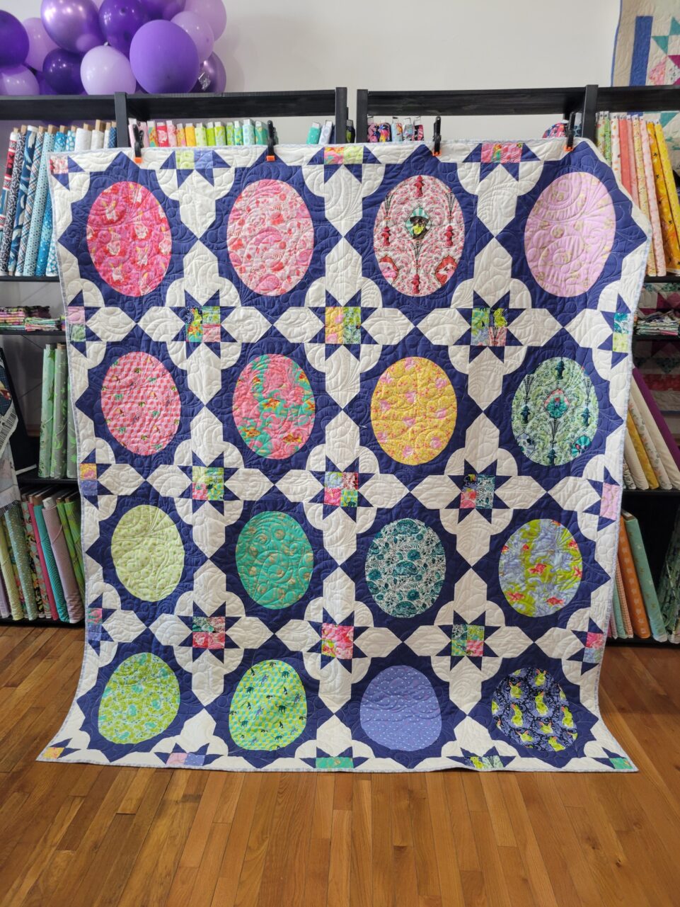 Besties Cameo Quilt – Full Size – Shop Iowa